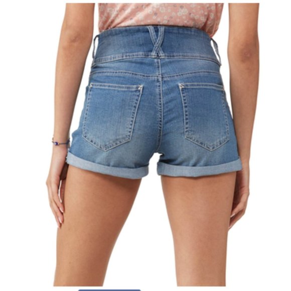 Wallflower | Jeans | Wallflower High Rise Sassy Shorts Super Soft ...